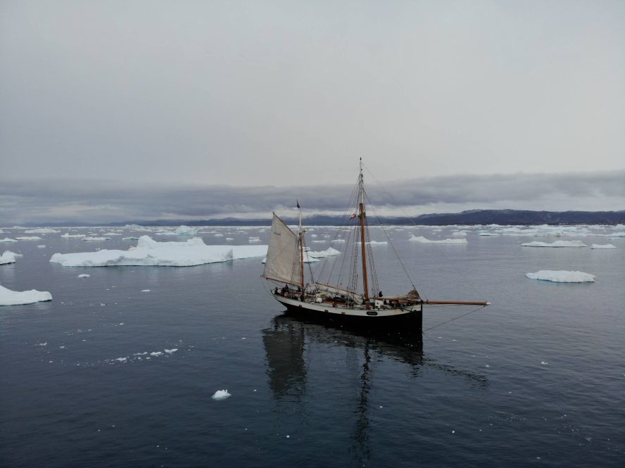 108-year-old family-run tall ship completes Northwest Passage – Another ...
